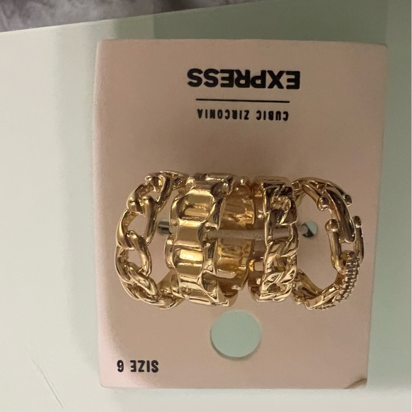 Express | Jewelry | New Express Gold Rings Size 6 Chain Pave | Poshmark